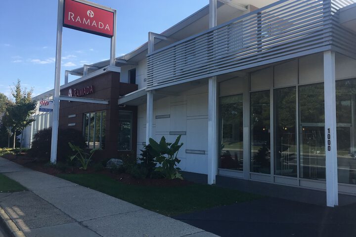 Ramada by Wyndham Rockville Centre Oceanside | Bookonline.com