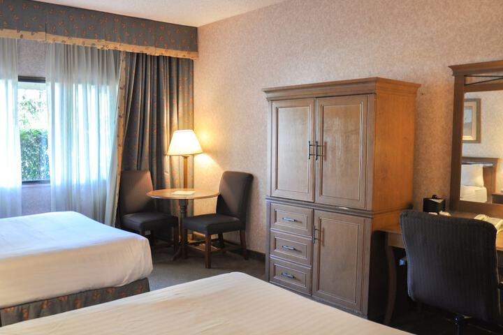 Piccadilly Inn Airport Fresno | Bookonline.com