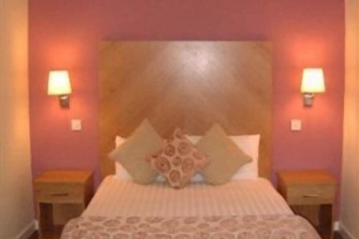 Ely House Hotel Wolverhampton | Bookonline.com