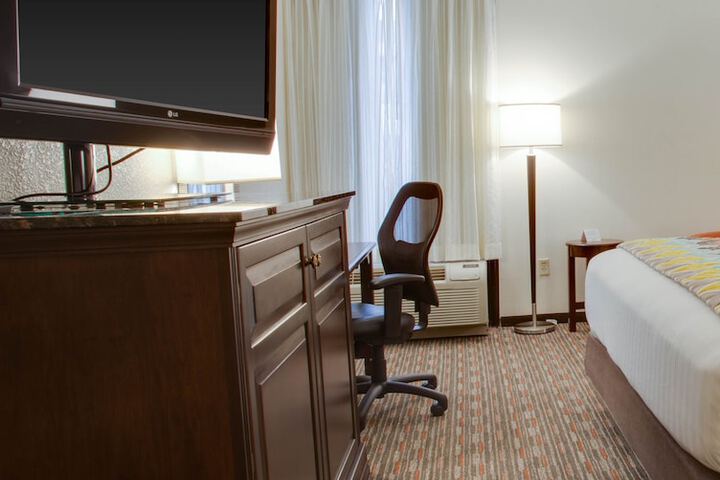 Mustang Inn Paducah | Bookonline.com