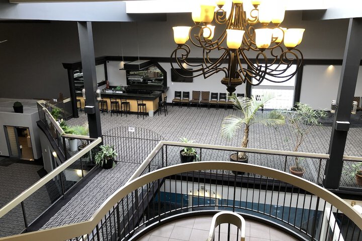 Best Western Laval Montreal Laval | Bookonline.com