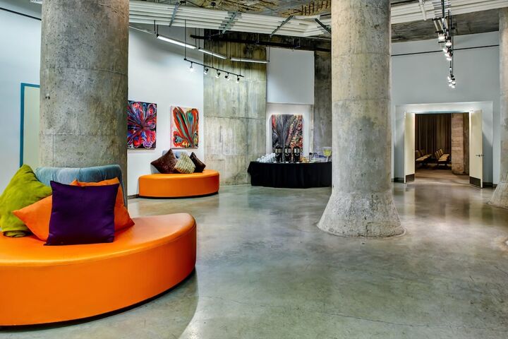 Aloft Dallas Downtown Dallas | Bookonline.com