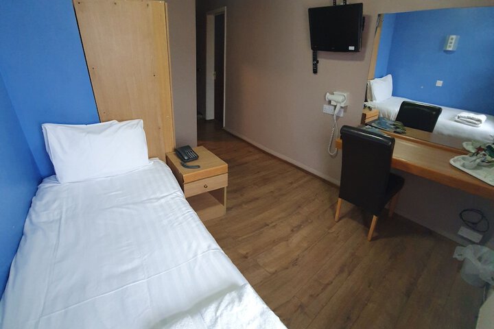 Gilson Hotel Hull | Bookonline.com