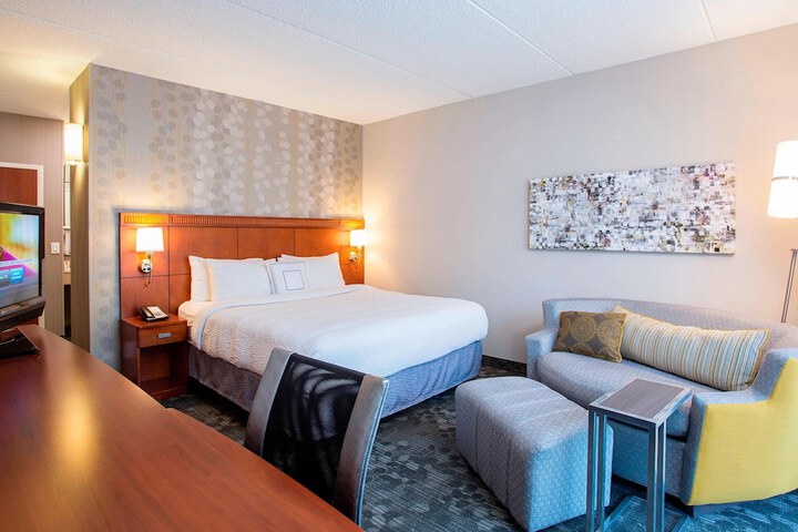 Courtyard by Marriott Rochester Brighton Rochester | Bookonline.com