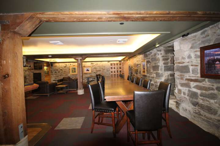 Hotel Arvon Great Falls | Bookonline.com