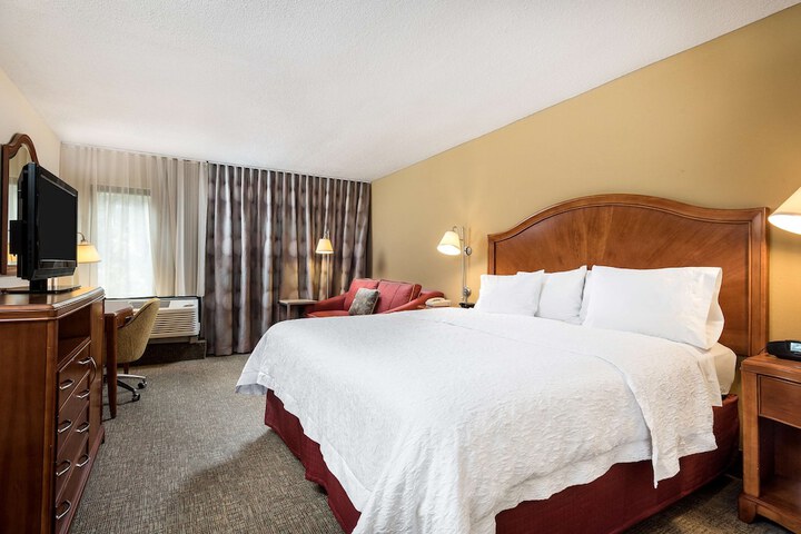 Hampton Inn Roanoke / Hollins I 81 Roanoke | Bookonline.com