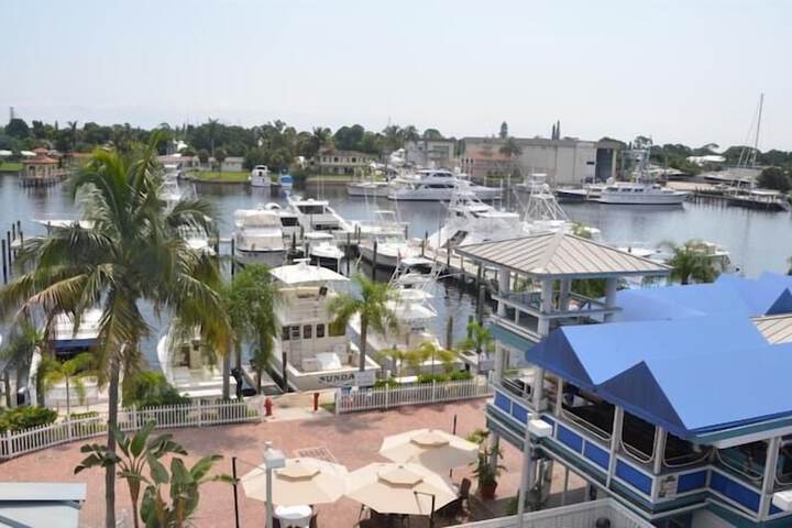 Pirates Cove Resort & Marina Stuart | Bookonline.com