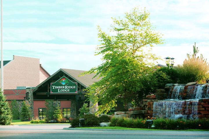Timber Ridge Lodge&Waterpark Lake Geneva | Bookonline.com