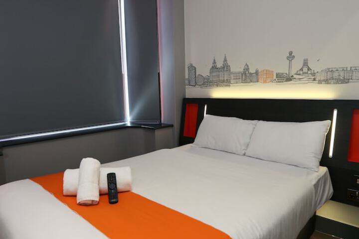 easyHotel Liverpool Liverpool | Bookonline.com
