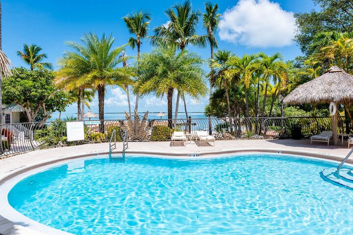 Kona Kai Resort and Gallery Key Largo | Bookonline.com