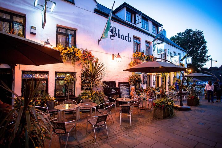 Black Boy Inn Caernarfon | Bookonline.com