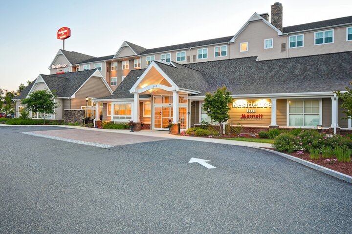 Residence Inn Springfield Chicopee Chicopee | Bookonline.com
