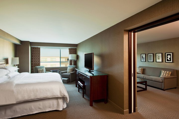 Sheraton Valley Forge Hotel King of Prussia | Bookonline.com