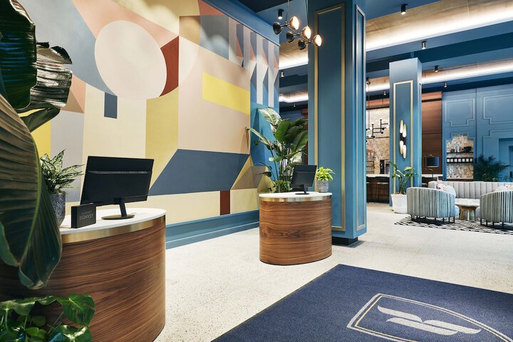 Kinley Cincinnati Downtown a Tribute Portfolio Hotel Cincinnati ...