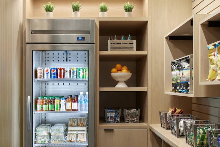 Delta Hotels by Marriott Saskatoon Downtown Saskatoon | Bookonline.com