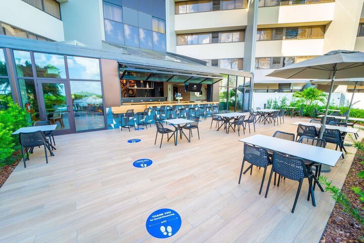 DoubleTree by Hilton Tampa Rocky Point Waterfront Tampa | Bookonline.com
