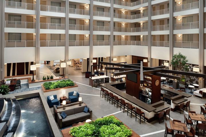 Embassy Suites by Hilton Cincinnati RiverCenter Covington | Bookonline.com