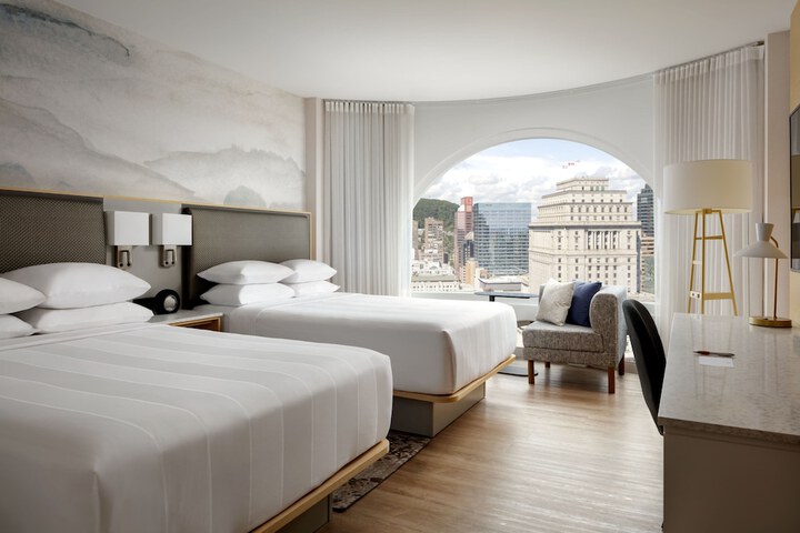 Montreal Marriott Chateau Champlain Montreal | Bookonline.com