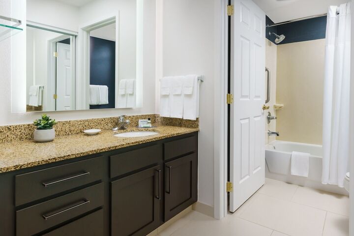 Residence Inn by Marriott Gaithersburg Washingtonian Center ...