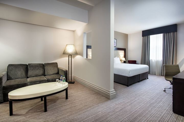 Leonardo Hotel Cardiff Formerly Jurys Inn Cardiff | Bookonline.com