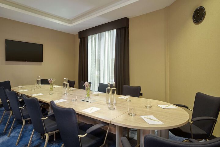 Doubletree by Hilton Hull United Kingdom Hull | Bookonline.com