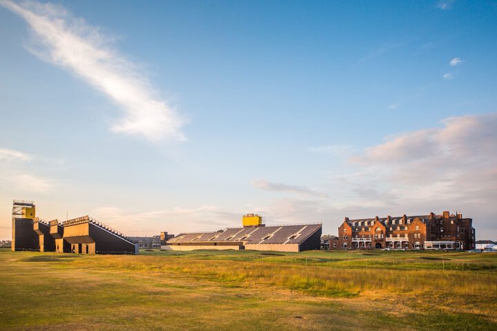 Marine Troon Troon | Bookonline.com