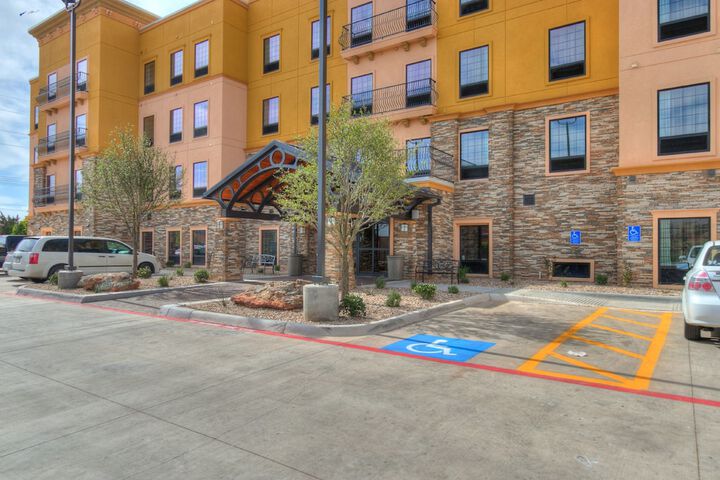 Staybridge Suites Lubbock South an IHG Hotel Lubbock | Bookonline.com