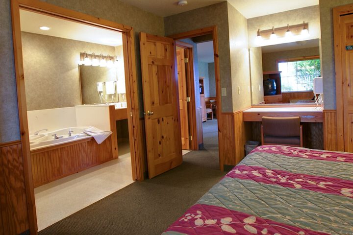 Poulsbo Inn & Suites Poulsbo | Bookonline.com