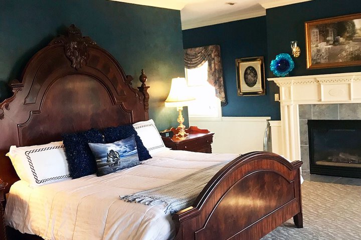 The Danl Webster Inn&Spa Sandwich | Bookonline.com