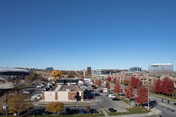 Aloft Omaha Aksarben Village Omaha | Bookonline.com