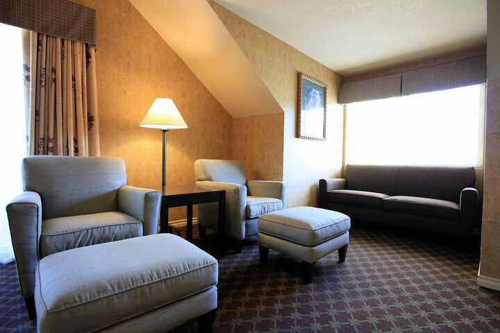 The Bards Inn BW Signature Collection by Best Western Ashland ...