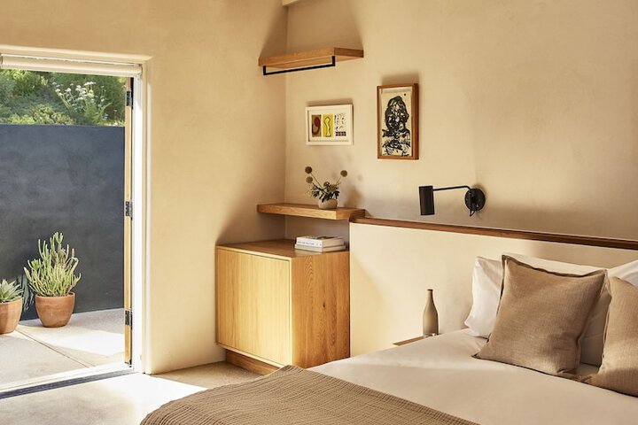Hotel June Malibu Malibu | Bookonline.com