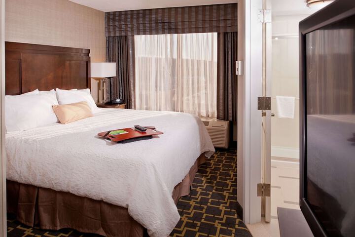 Hampton Inn by Hilton Shelton Shelton | Bookonline.com