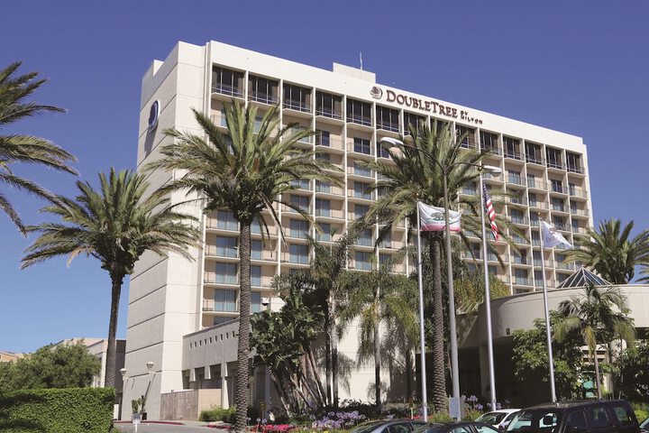 DoubleTree by Hilton Torrance South Bay Torrance | Bookonline.com