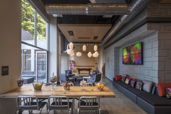 Aloft Long Island City Manhattan View Long Island City | Bookonline.com