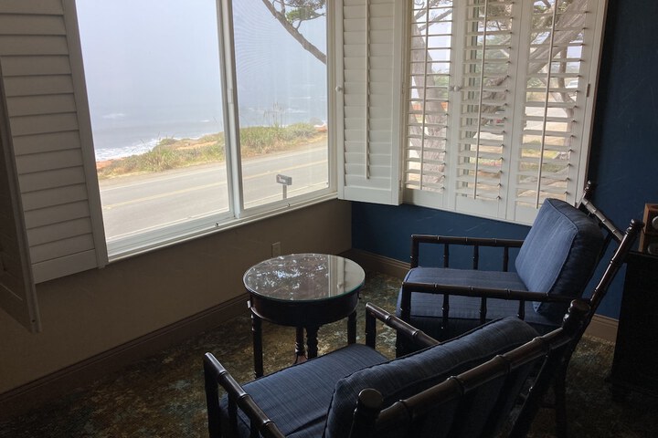 Blue Dolphin Inn Cambria | Bookonline.com