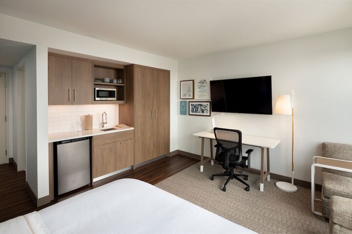 Element Austin at the Domain Austin | Bookonline.com