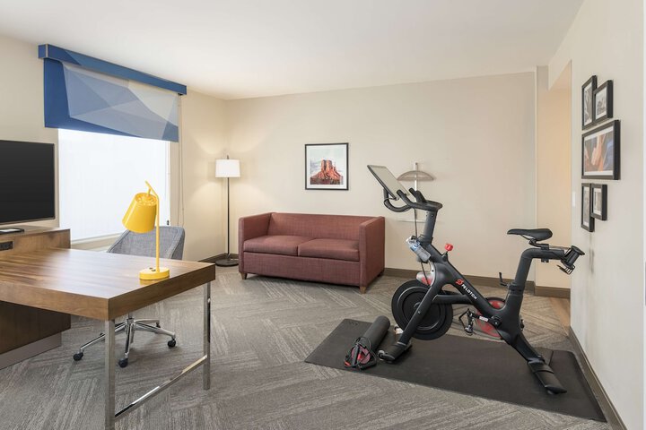 Hampton Inn & Suites Phoenix Downtown Phoenix | Bookonline.com