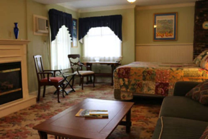 Kearsarge Inn North Conway | Bookonline.com
