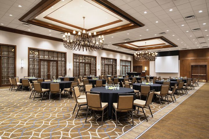 Red Deer Resort & Casino Red Deer | Bookonline.com