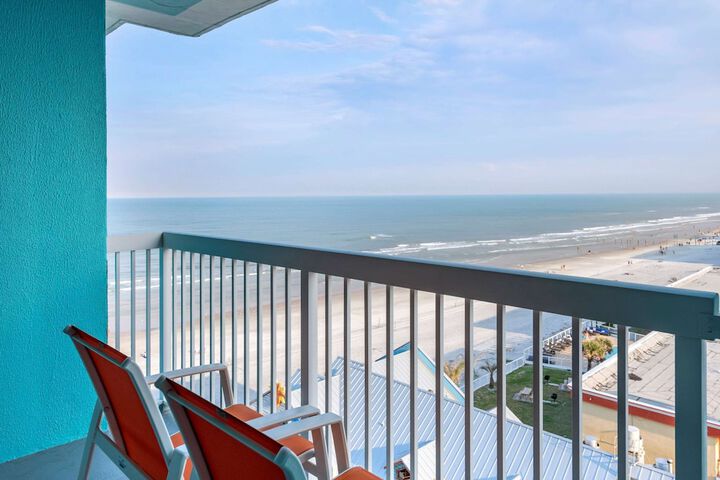 Comfort Inn & Suites Daytona Beach Oceanfront Daytona Beach ...