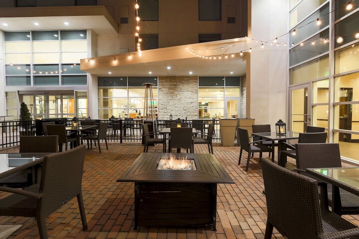 Hyatt Place Boulder / Pearl Street Boulder | Bookonline.com