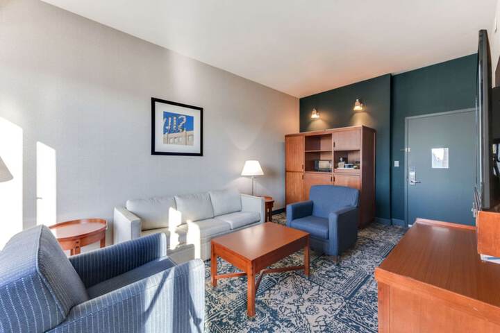 Vista LIC Hotel BW Premier Collection Long Island City | Bookonline.com