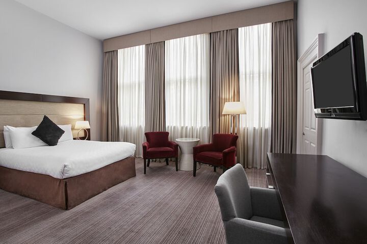 Leonardo Hotel Cardiff Formerly Jurys Inn Cardiff | Bookonline.com