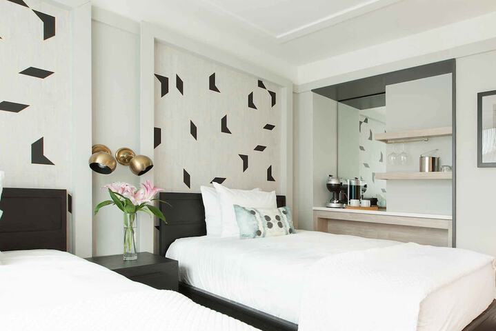 The Tillary Hotel Brooklyn | Bookonline.com