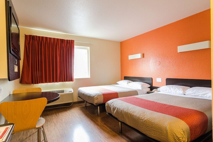 Motel 6 Seattle WA Sea Tac Airport South SeaTac | Bookonline.com