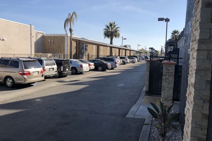 Country Inn & Suites by Radisson Bakersfield CA Bakersfield ...