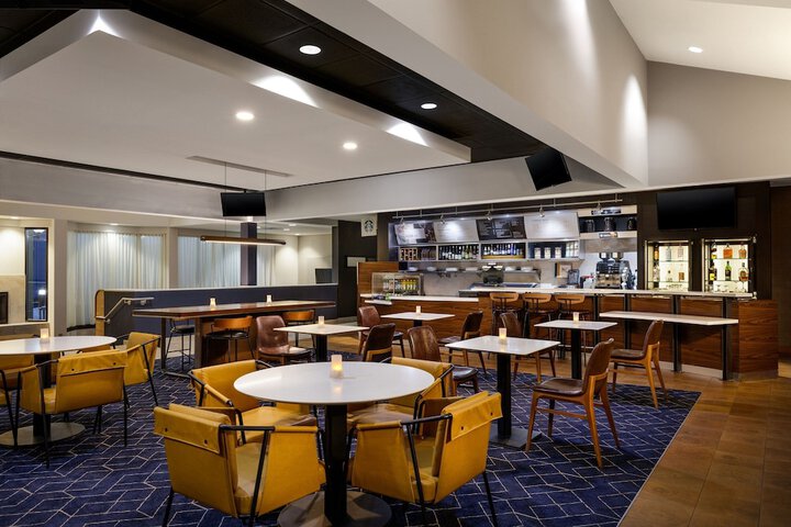 Courtyard by Marriott Denver Central Park Denver | Bookonline.com