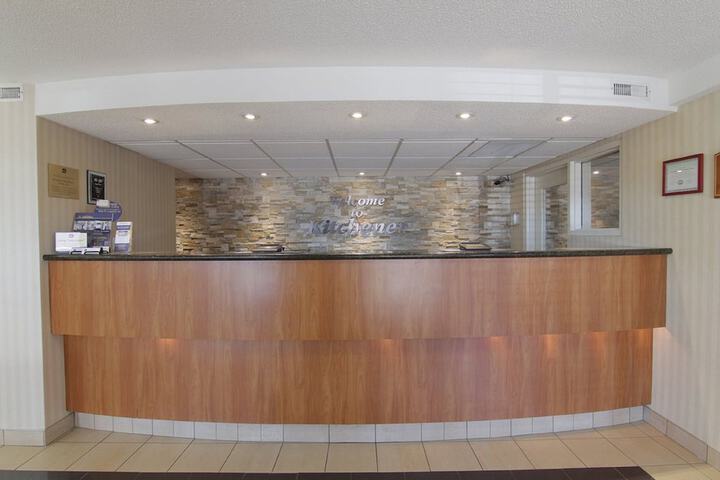 Quality Inn Kitchener | Bookonline.com