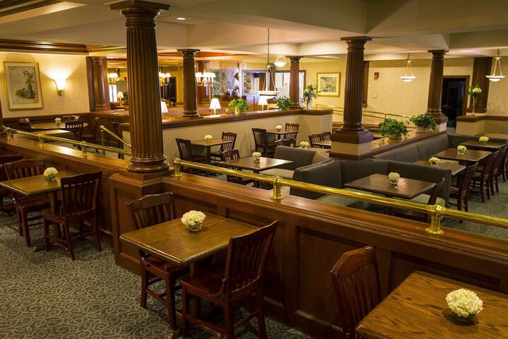 RIT Inn & Conference Center West Henrietta | Bookonline.com